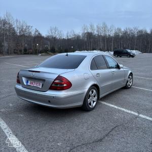 Grey Mercedes-Benz E 320 2003 in Klaipeda, with an engine capacity of 3.20 L and mileage of 400 thousand km for 2800 €, photo 4 on AUTOMOTO.COM.LV