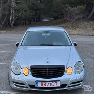 Grey Mercedes-Benz E 320 2003 in Klaipeda, with an engine capacity of 3.20 L and mileage of 400 thousand km for 2800 €, photo 5 on AUTOMOTO.COM.LV