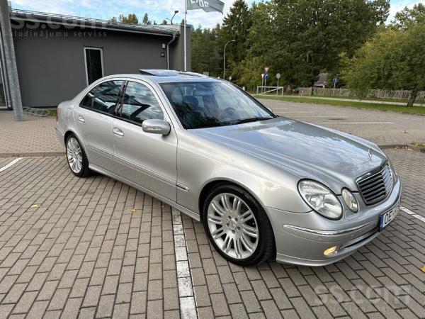 Pelēks Mercedes-Benz E 320 2003 Rīga, ar dzinēja tilpumu 3.00 L un nobraukumu 355 tūkst. km par 5600 €, foto 9 vietnē AUTOMOTO.COM.LV