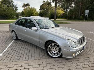 Grey Mercedes-Benz E 320 2003 in Riga, with an engine capacity of 3.00 L and mileage of 355 thousand km for 5600 €, photo 17 on AUTOMOTO.COM.LV