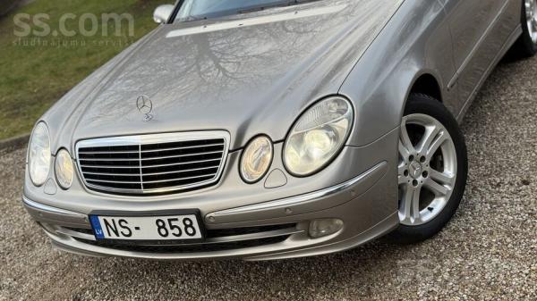 Grey Mercedes-Benz E 320 2004 in Jurmala, with an engine capacity of 3.20 L and mileage of 0 thousand km for 4950 €, photo 2 on AUTOMOTO.COM.LV