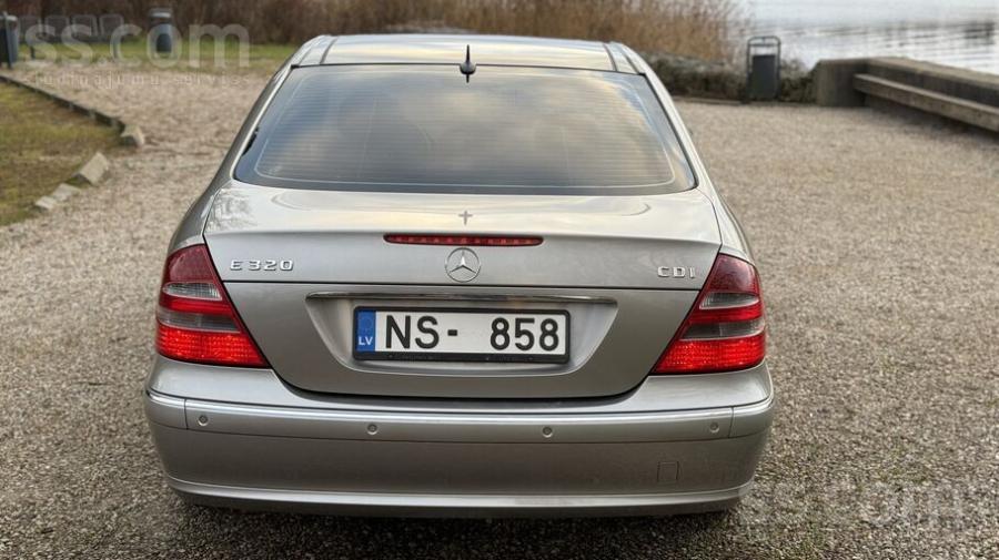 Grey Mercedes-Benz E 320 2004 in Jurmala, with an engine capacity of 3.20 L and mileage of 0 thousand km for 4950 €, photo 7 on AUTOMOTO.COM.LV