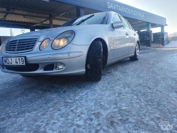 Grey Mercedes-Benz E 320 2004 in Kaunas, with an engine capacity of 3.20 L and mileage of 360 thousand km for 2150 €, photo 1 on AUTOMOTO.COM.LV