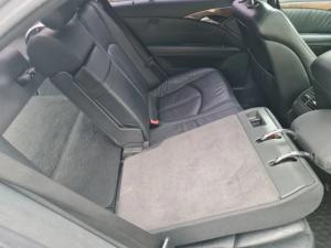 Pelēks Mercedes-Benz E 320 2004 Rīga, ar dzinēja tilpumu 3.20 L un nobraukumu 345 tūkst. km par 2950 €, foto 10 vietnē AUTOMOTO.COM.LV