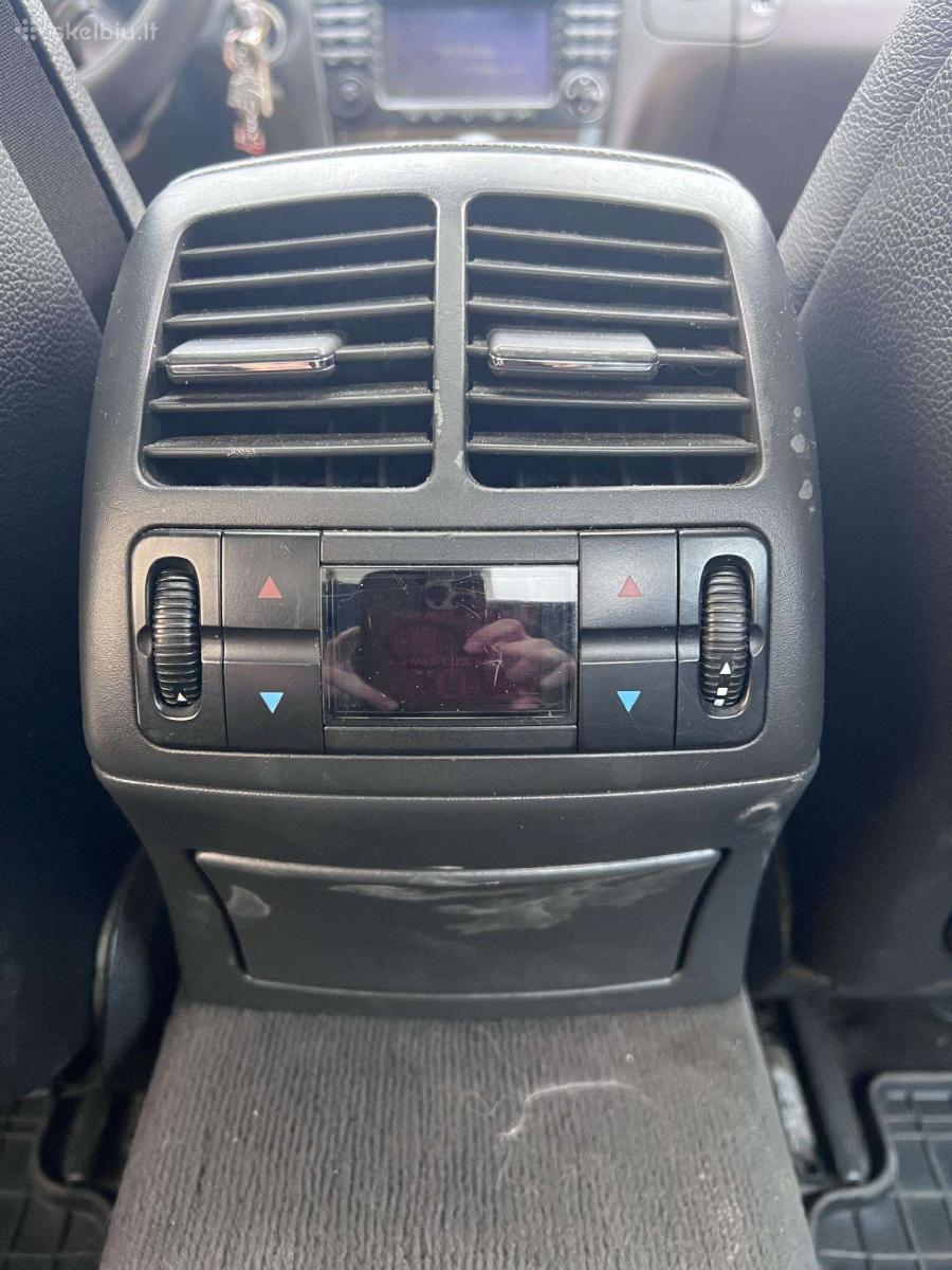 Grey Mercedes-Benz E 320 2004 in Mazeikiai, with an engine capacity of 3.20 L and mileage of 320 thousand km for 1500 €, photo 18 on AUTOMOTO.COM.LV