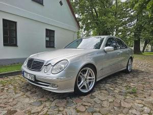 Pelēks Mercedes-Benz E 320 2004 Kauņa, ar dzinēja tilpumu 3.20 L un nobraukumu 322 tūkst. km par 4150 €, foto 9 vietnē AUTOMOTO.COM.LV