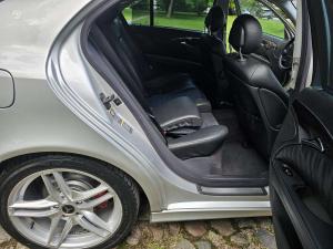 Pelēks Mercedes-Benz E 320 2004 Kauņa, ar dzinēja tilpumu 3.20 L un nobraukumu 322 tūkst. km par 4150 €, foto 16 vietnē AUTOMOTO.COM.LV