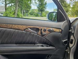 Pelēks Mercedes-Benz E 320 2004 Kauņa, ar dzinēja tilpumu 3.20 L un nobraukumu 322 tūkst. km par 4150 €, foto 17 vietnē AUTOMOTO.COM.LV