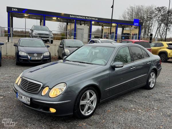 Pelēks Mercedes-Benz E 320 2005 Kauņa, ar dzinēja tilpumu 3.20 L un nobraukumu 563 tūkst. km par 2350 €, foto 1 vietnē AUTOMOTO.COM.LV