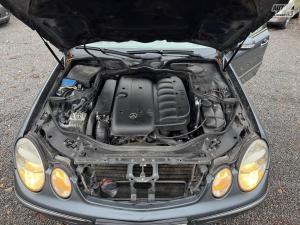 Pelēks Mercedes-Benz E 320 2005 Kauņa, ar dzinēja tilpumu 3.20 L un nobraukumu 563 tūkst. km par 2250 €, foto 26 vietnē AUTOMOTO.COM.LV