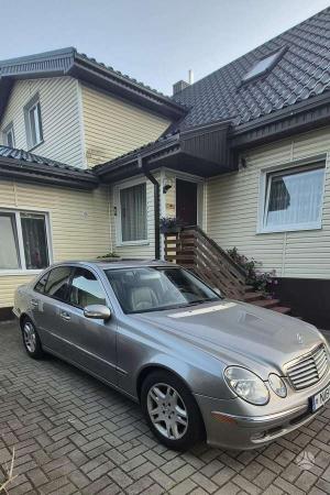Grey Mercedes-Benz E 320 2005 in Marijampole, with an engine capacity of 3.20 L and mileage of 162 thousand km for 2800 €, photo 4 on AUTOMOTO.COM.LV