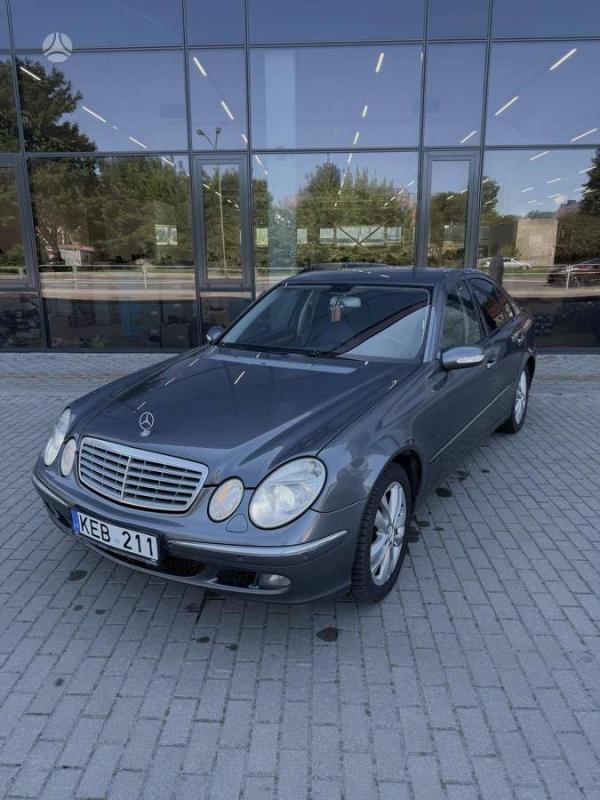 Grey Mercedes-Benz E 320 2006 in Klaipeda, with an engine capacity of 2.99 L and mileage of 379 thousand km for 2600 €, photo 2 on AUTOMOTO.COM.LV