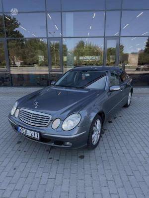 Grey Mercedes-Benz E 320 2006 in Klaipeda, with an engine capacity of 2.99 L and mileage of 379 thousand km for 2600 €, photo 3 on AUTOMOTO.COM.LV