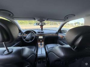 Grey Mercedes-Benz E 320 2006 in Klaipeda, with an engine capacity of 2.99 L and mileage of 379 thousand km for 2600 €, photo 7 on AUTOMOTO.COM.LV