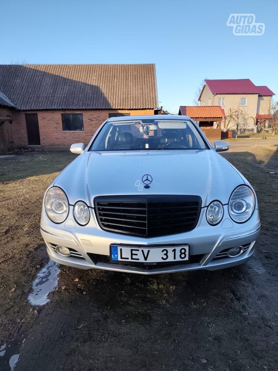 Pelēks Mercedes-Benz E 320 2007 Alīta, ar dzinēja tilpumu 3.00 L un nobraukumu 381 tūkst. km par 3650 €, foto 1 vietnē AUTOMOTO.COM.LV