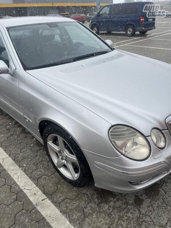 Grey Mercedes-Benz E 320 2007 in Telschi, with an engine capacity of 3.00 L and mileage of 527 thousand km for 3500 €, photo 5 on AUTOMOTO.COM.LV