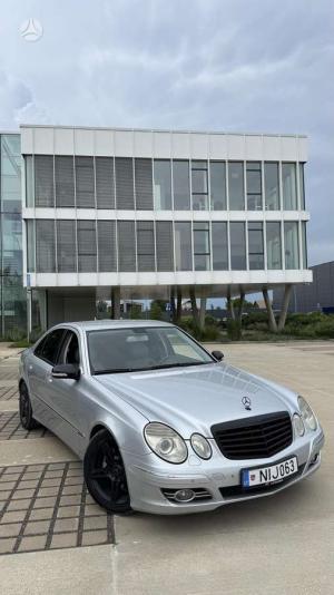 Grey Mercedes-Benz E 320 2007 in Vilnius, with an engine capacity of 2.99 L and mileage of 375 thousand km for 5000 €, photo  on AUTOMOTO.COM.LV