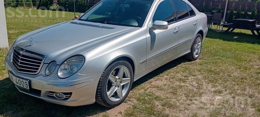 Pelēks Mercedes-Benz E 320 2009 Rīga, ar dzinēja tilpumu 3.00 L un nobraukumu 402 tūkst. km par 4650 €, foto 7 vietnē AUTOMOTO.COM.LV