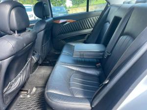 Pelēks Mercedes-Benz E 320 2009 Prienai, ar dzinēja tilpumu 2.99 L un nobraukumu 315 tūkst. km par 4150 €, foto 9 vietnē AUTOMOTO.COM.LV