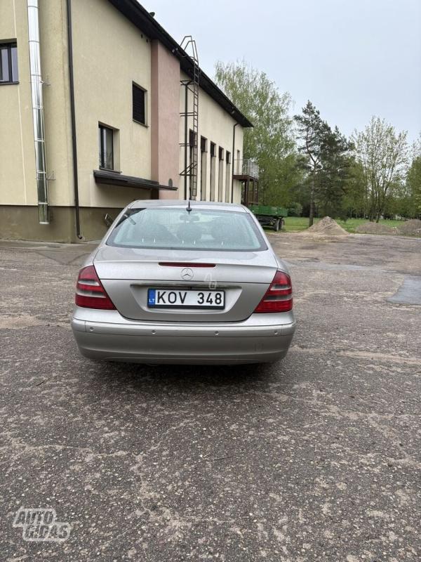 Pelēks Mercedes-Benz E 320 2023 Biržai, ar dzinēja tilpumu 3.20 L un nobraukumu 429 tūkst. km par 2500 €, foto 2 vietnē AUTOMOTO.COM.LV