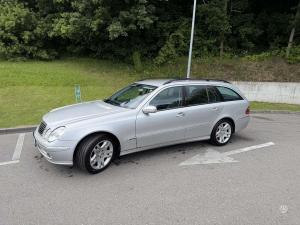 Grey Mercedes-Benz E 320 2003 in Vilnius, with an engine capacity of 3.22 L and mileage of 450 thousand km for 2000 €, photo 3 on AUTOMOTO.COM.LV