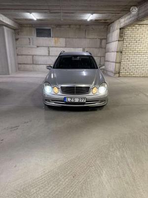 Pelēks Mercedes-Benz E 320 2003 Viļņa, ar dzinēja tilpumu 3.22 L un nobraukumu 454 tūkst. km par 1790 €, foto 3 vietnē AUTOMOTO.COM.LV