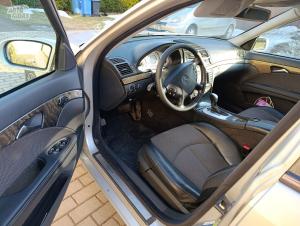 Pelēks Mercedes-Benz E 320 2004 Šilutė, ar dzinēja tilpumu 3.20 L un nobraukumu 312 tūkst. km par 2700 €, foto 9 vietnē AUTOMOTO.COM.LV