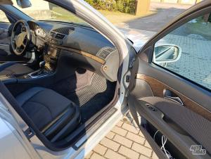 Pelēks Mercedes-Benz E 320 2004 Šilutė, ar dzinēja tilpumu 3.20 L un nobraukumu 312 tūkst. km par 2700 €, foto 12 vietnē AUTOMOTO.COM.LV