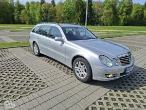 Pelēks Mercedes-Benz E 320 2006 Kauņa, ar dzinēja tilpumu 3.00 L un nobraukumu 349 tūkst. km par 2500 €, foto 3 vietnē AUTOMOTO.COM.LV