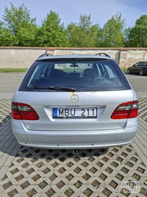 Pelēks Mercedes-Benz E 320 2006 Kauņa, ar dzinēja tilpumu 3.00 L un nobraukumu 349 tūkst. km par 2500 €, foto 6 vietnē AUTOMOTO.COM.LV