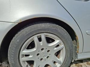 Pelēks Mercedes-Benz E 320 2006 Kauņa, ar dzinēja tilpumu 3.00 L un nobraukumu 349 tūkst. km par 2500 €, foto 18 vietnē AUTOMOTO.COM.LV