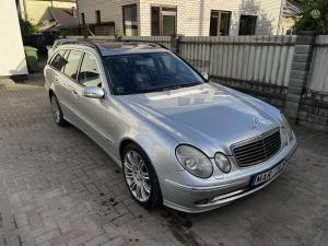 Grey Mercedes-Benz E 320 2006 in Kaunas, with an engine capacity of 2.97 L and mileage of 406 thousand km for 3500 €, photo  on AUTOMOTO.COM.LV
