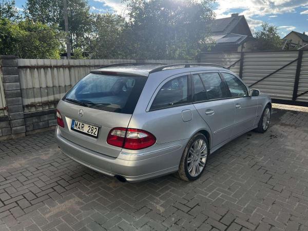 Grey Mercedes-Benz E 320 2006 in Kaunas, with an engine capacity of 2.97 L and mileage of 406 thousand km for 3500 €, photo 3 on AUTOMOTO.COM.LV