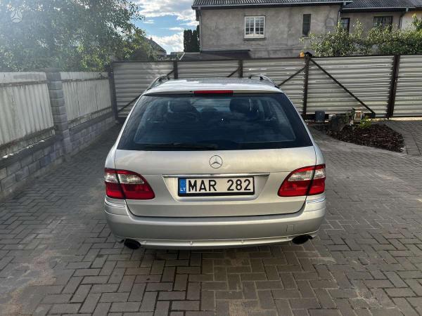 Grey Mercedes-Benz E 320 2006 in Kaunas, with an engine capacity of 2.97 L and mileage of 406 thousand km for 3500 €, photo 4 on AUTOMOTO.COM.LV