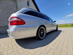 Grey Mercedes-Benz E 320 2006 in Klaipeda, with an engine capacity of 2.99 L and mileage of 373 thousand km for 4490 €, photo 21 on AUTOMOTO.COM.LV