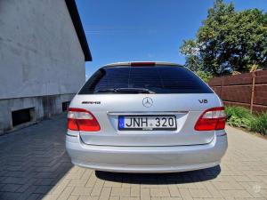Grey Mercedes-Benz E 320 2006 in Klaipeda, with an engine capacity of 2.99 L and mileage of 373 thousand km for 4490 €, photo 22 on AUTOMOTO.COM.LV