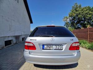 Grey Mercedes-Benz E 320 2006 in Klaipeda, with an engine capacity of 2.99 L and mileage of 373 thousand km for 4490 €, photo 23 on AUTOMOTO.COM.LV