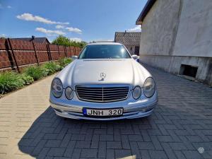 Grey Mercedes-Benz E 320 2006 in Klaipeda, with an engine capacity of 2.99 L and mileage of 373 thousand km for 4490 €, photo 31 on AUTOMOTO.COM.LV