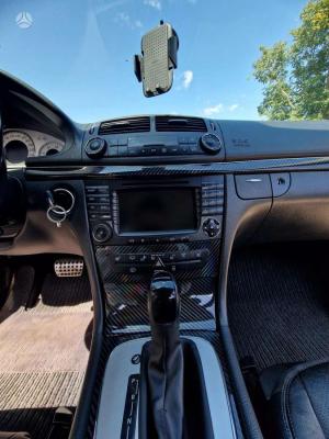 Grey Mercedes-Benz E 320 2006 in Klaipeda, with an engine capacity of 2.99 L and mileage of 373 thousand km for 4490 €, photo 51 on AUTOMOTO.COM.LV