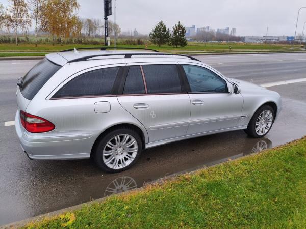 Grey Mercedes-Benz E 320 2007 in Klaipeda, with an engine capacity of 3.00 L and mileage of 476 thousand km for 3800 €, photo 4 on AUTOMOTO.COM.LV