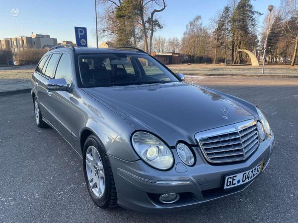 Pelēks Mercedes-Benz E 320 2007 Alīta, ar dzinēja tilpumu 2.99 L un nobraukumu 350 tūkst. km par 4900 €, foto 4 vietnē AUTOMOTO.COM.LV