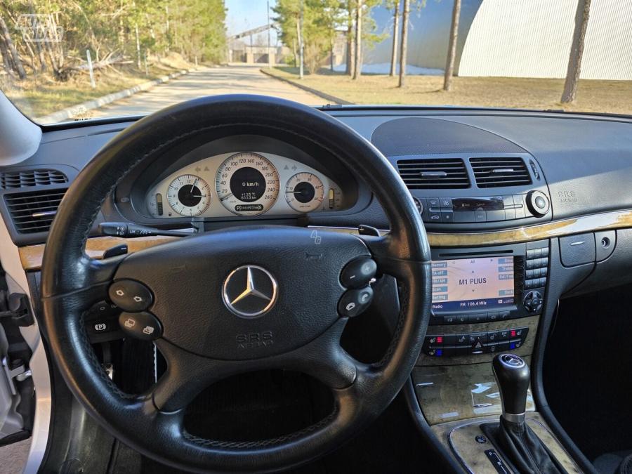 Pelēks Mercedes-Benz E 320 2007 Kauņa, ar dzinēja tilpumu 3.00 L un nobraukumu 247 tūkst. km par 4600 €, foto 10 vietnē AUTOMOTO.COM.LV
