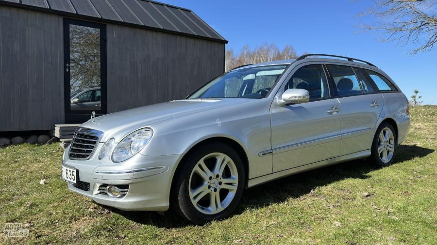 Pelēks Mercedes-Benz E 320 2007 Viļņa, ar dzinēja tilpumu 3.00 L un nobraukumu 350 tūkst. km par 4200 €, foto 4 vietnē AUTOMOTO.COM.LV