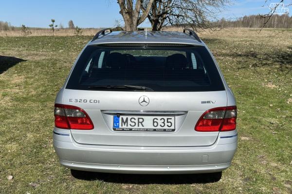 Pelēks Mercedes-Benz E 320 2007 Viļņa, ar dzinēja tilpumu 3.00 L un nobraukumu 350 tūkst. km par 4200 €, foto 9 vietnē AUTOMOTO.COM.LV
