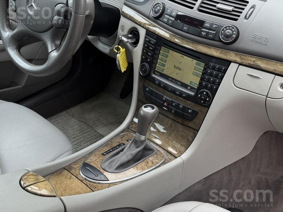 Pelēks Mercedes-Benz E 320 2007 Jūrmala, ar dzinēja tilpumu 3.00 L un nobraukumu 0 tūkst. km par 5150 €, foto 21 vietnē AUTOMOTO.COM.LV