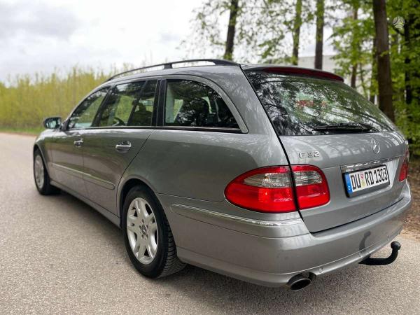 Pelēks Mercedes-Benz E 320 2007 Alīta, ar dzinēja tilpumu 3.20 L un nobraukumu 359 tūkst. km par 3300 €, foto 2 vietnē AUTOMOTO.COM.LV