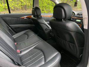 Grey Mercedes-Benz E 320 2007 in Alytus, with an engine capacity of 3.20 L and mileage of 359 thousand km for 3300 €, photo 11 on AUTOMOTO.COM.LV