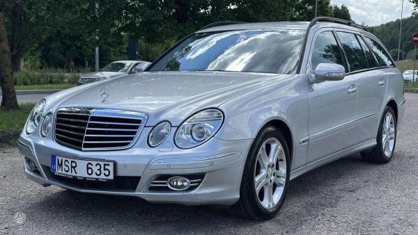 Pelēks Mercedes-Benz E 320 2007 Viļņa, ar dzinēja tilpumu 2.99 L un nobraukumu 350 tūkst. km par 3600 €, foto 3 vietnē AUTOMOTO.COM.LV