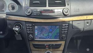 Grey Mercedes-Benz E 320 2007 in Vilnius, with an engine capacity of 2.99 L and mileage of 350 thousand km for 3600 €, photo 12 on AUTOMOTO.COM.LV