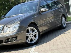 Grey Mercedes-Benz E 320 2007 in Jurmala, with an engine capacity of 3.00 L and mileage of 270 thousand km for 5150 €, photo 4 on AUTOMOTO.COM.LV